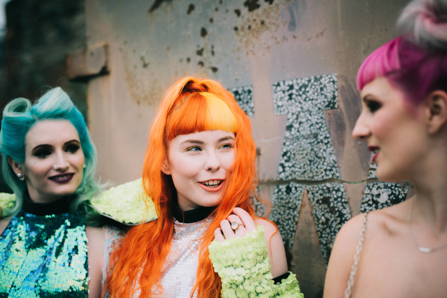 BLOW Coloured Hair Girl Gang - Forever Yours, Betty